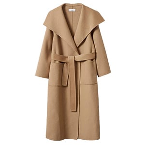 Så bygger du en perfekt basgarderob 2022 med 12 plagg | ELLE